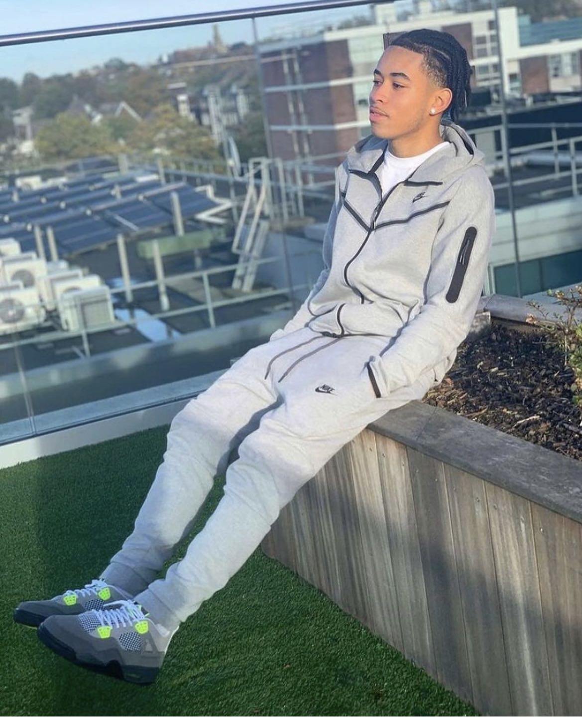 Nike Tech Gray - DREAMSTORE